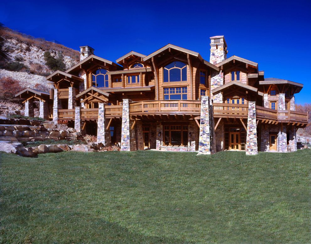 Create a modern log home with Honka