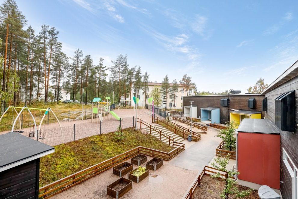 Pilke Siru - Log-made daycare centre in Espoo, Finland - Honka