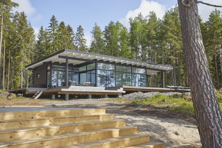 Stunning Honka Frame Holiday Home – Next door to Eden - Honka
